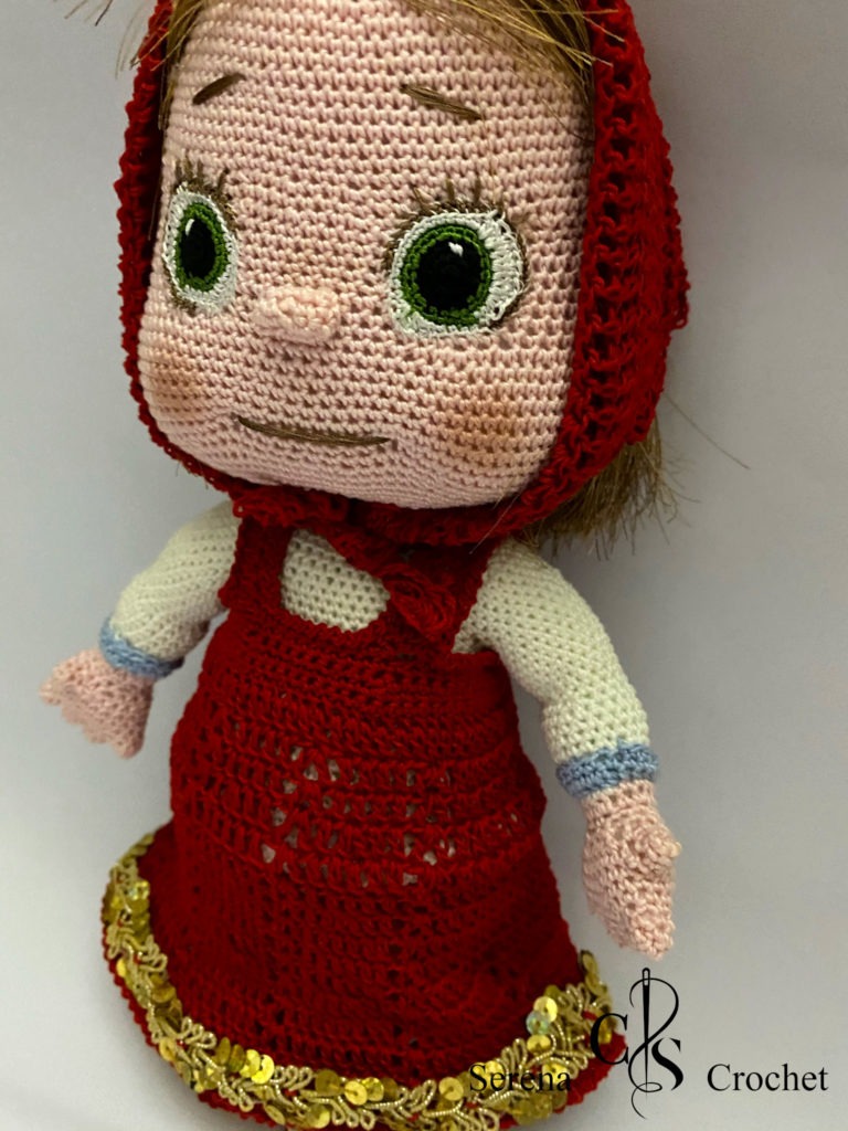Poupée MASHA décorative au crochet - Serena Crochet